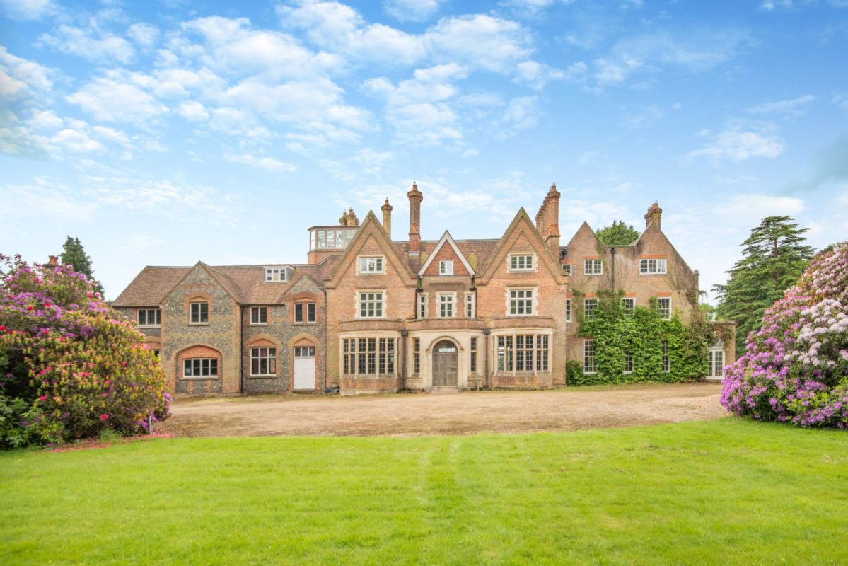 Pedley Hill | Strutt & Parker