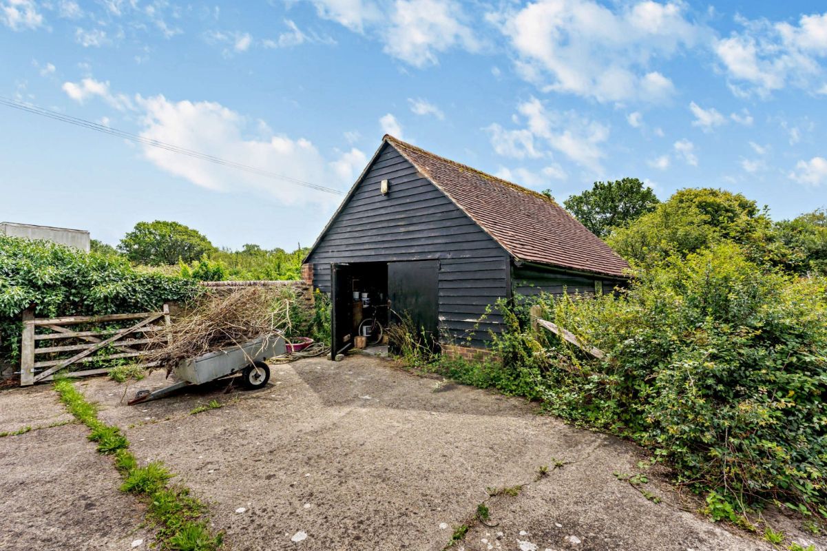 Coneyhurst Road | Strutt & Parker