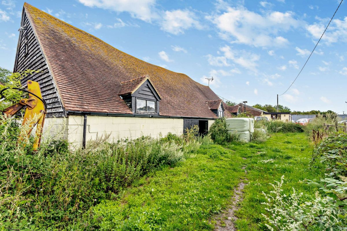 Coneyhurst Road | Strutt & Parker