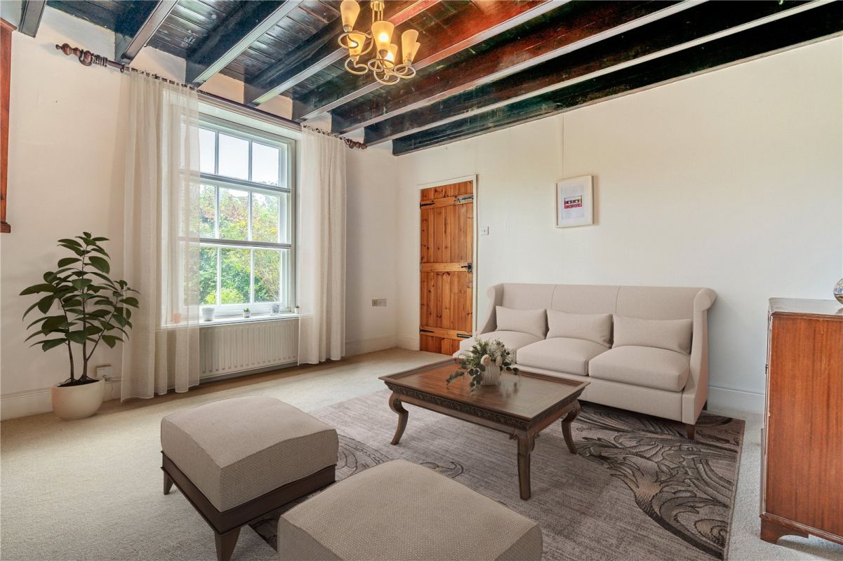 Chop Gate | Strutt & Parker