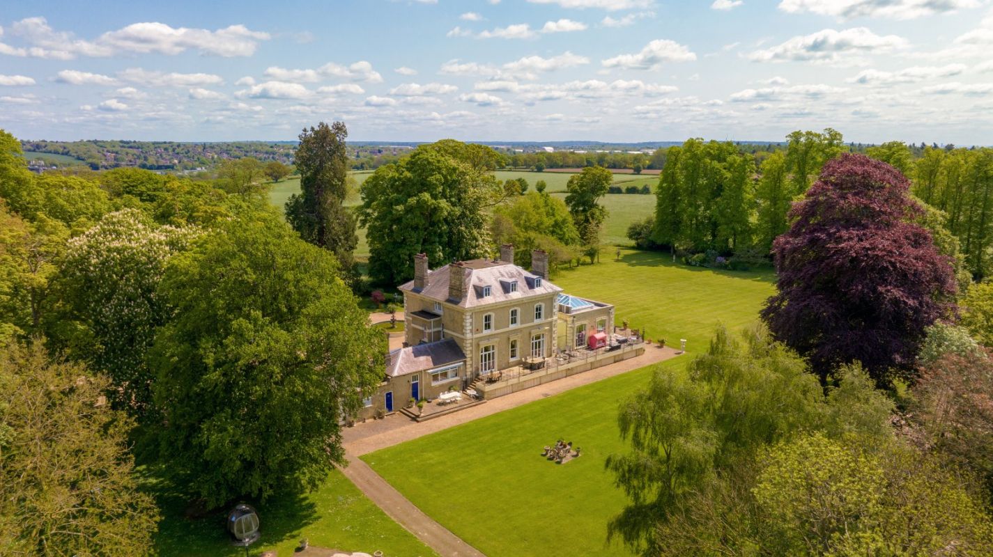 Langley Lodge Lane | Strutt & Parker