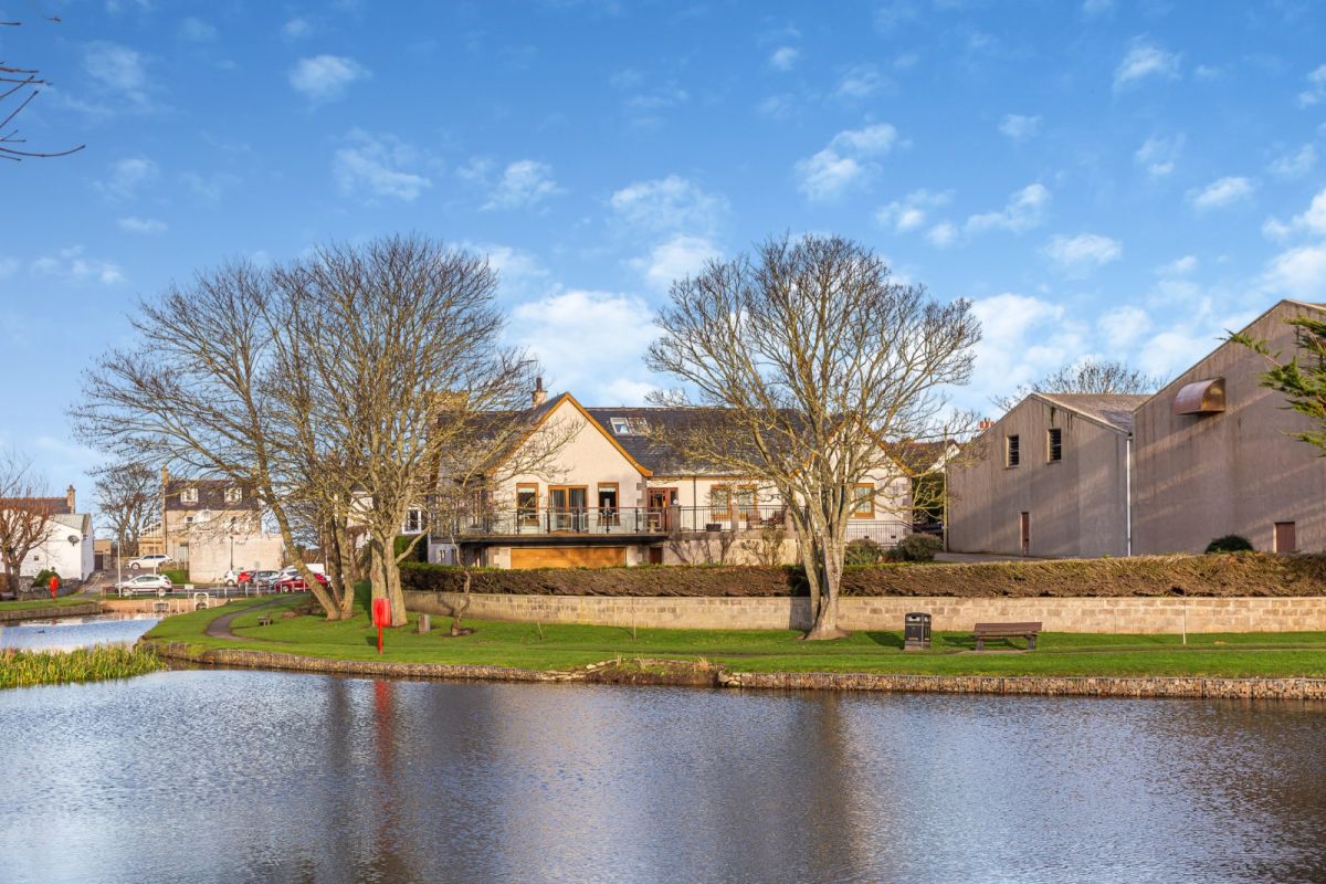 Roseacre Street | Strutt & Parker