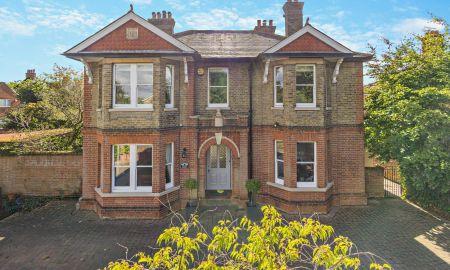 Estate Agents in Chelmsford | Strutt & Parker
