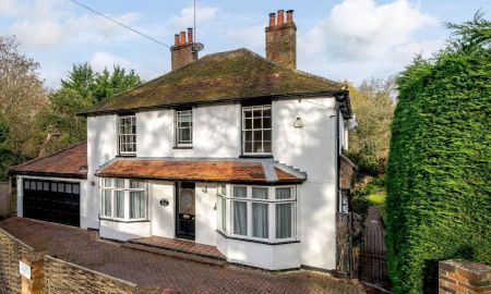 Estate Agents in Pangbourne | Pangbourne Letting Agents & Property ...